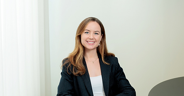 Alice Cochrane | Associate | Private