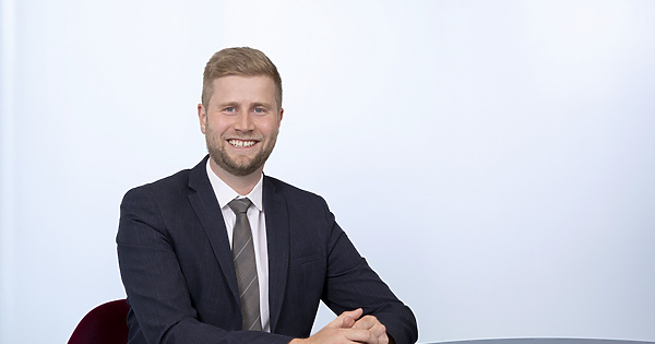 Nick Bass | Associate | Private