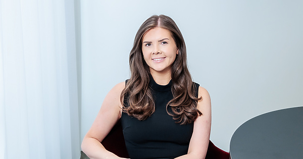 Catherine Lloyd | Associate | Private