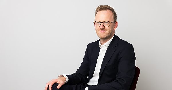 Christopher Gribbin | Legal Director | Dispute Resolution