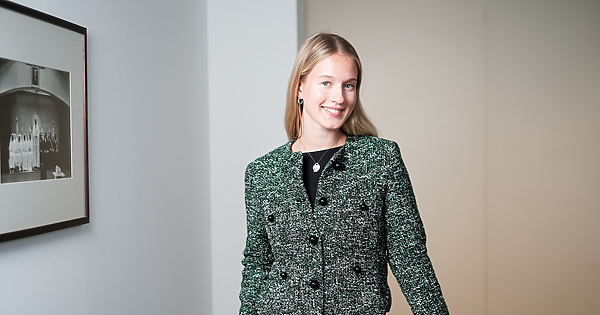 Arna Mathiesen | Associate | Dispute Resolution
