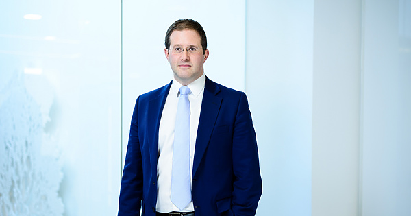 Simon Hart | Partner | Real Estate